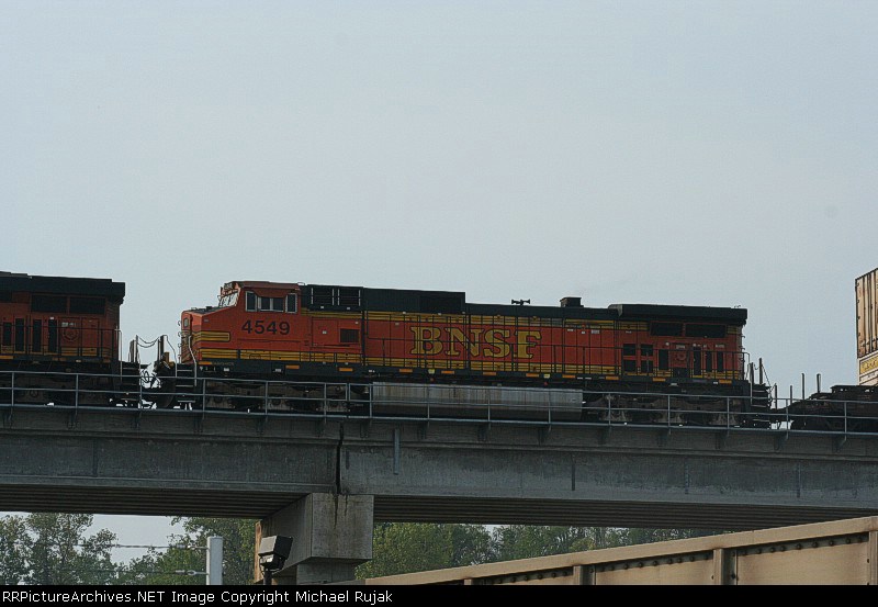 BNSF 4549